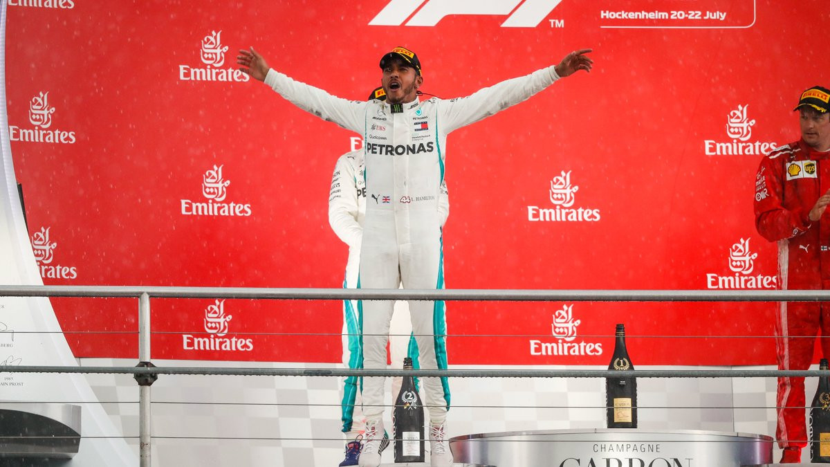 Formule 1 : «Lewis Hamilton se considère comme Jésus Christ ...