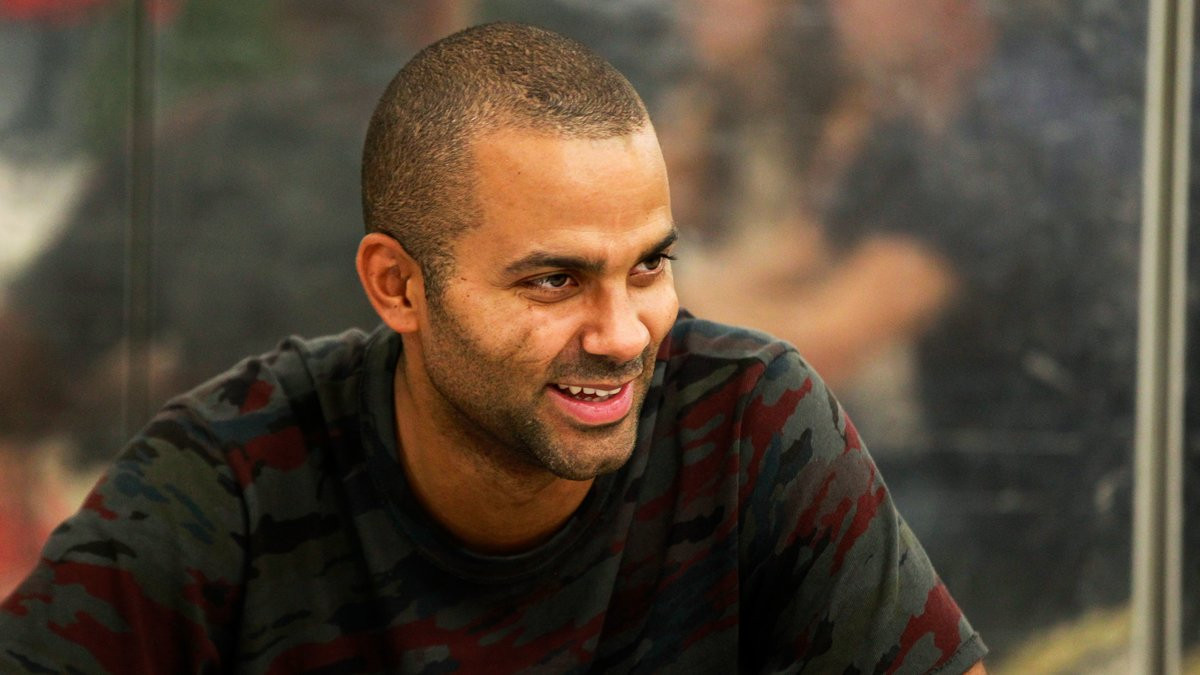 Basket - NBA : Evan Fournier rend hommage à Tony Parker ! - Le10sport.com