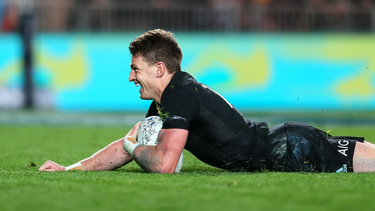 Rugby - Top 14 : Beauden Barrett lève le voile sur son avenir ...