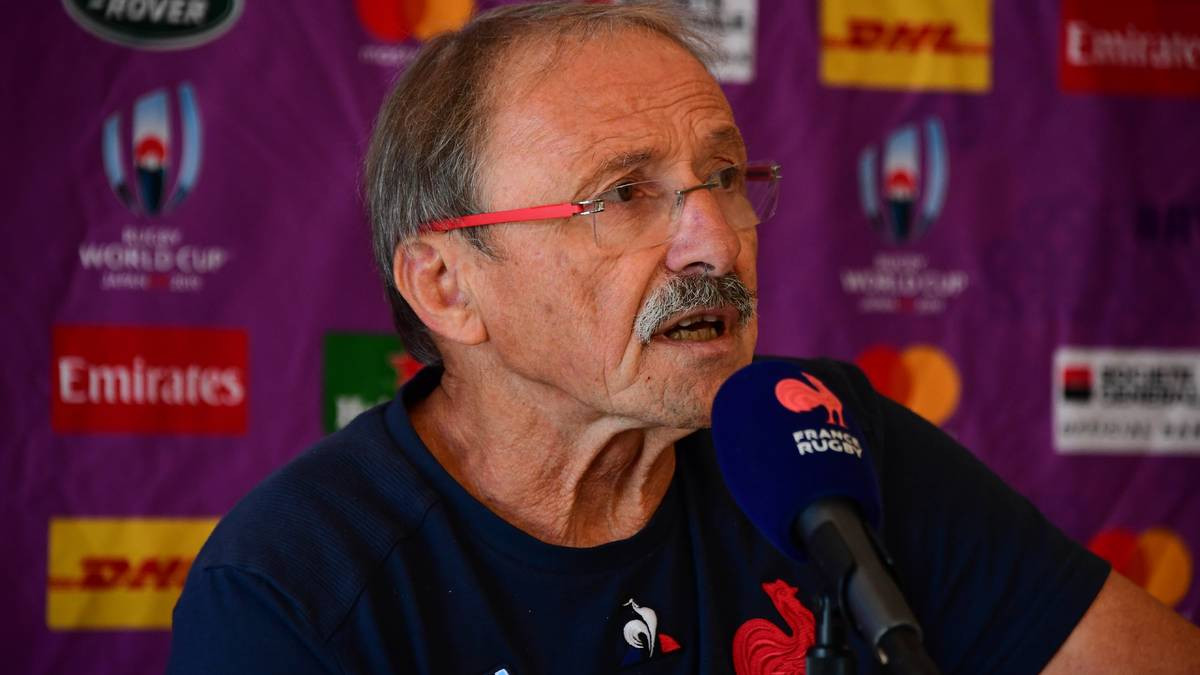 Rugby - XV de France : Jacques Brunel justifie un choix fort pour les ...