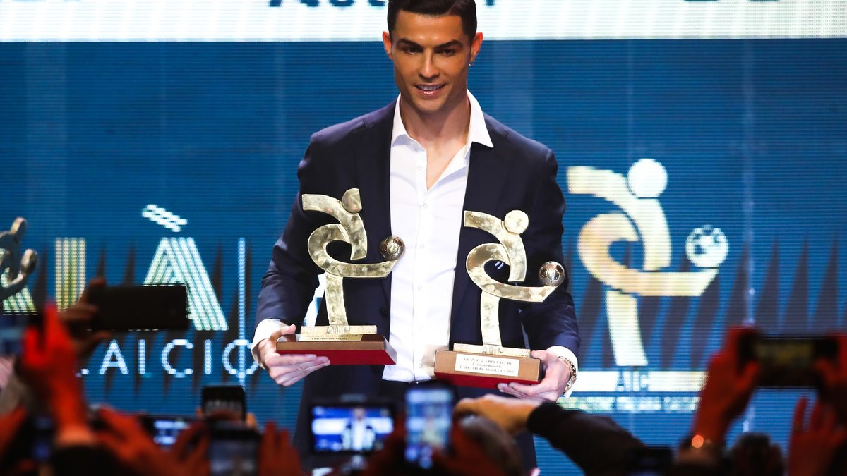 Mercato - PSG : Leonardo prêt à se jeter sur Cristiano Ronaldo ? La ...