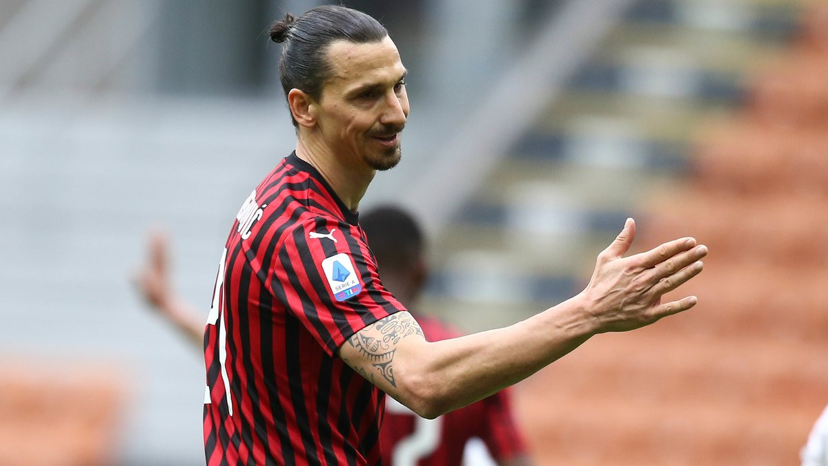 Mercato Milan Ac Zlatan Ibrahimovic En Passe De Prendre Sa Retraite