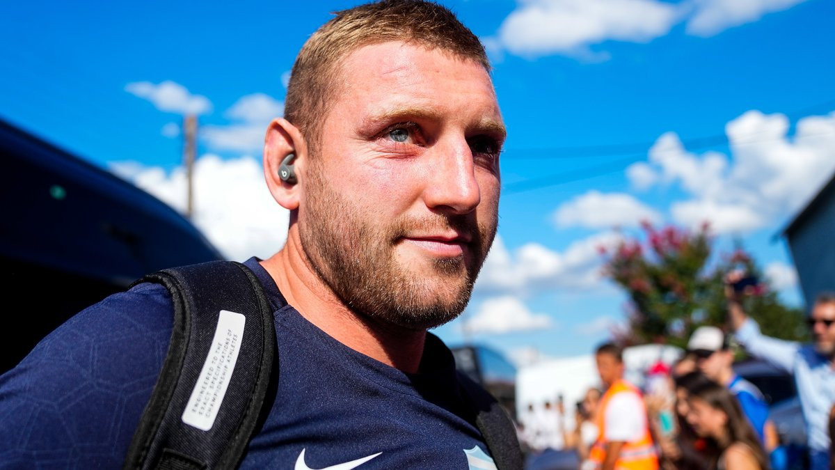 Top 14 : En fin de contrat, Russell met la pression sur le Racing 92 ...