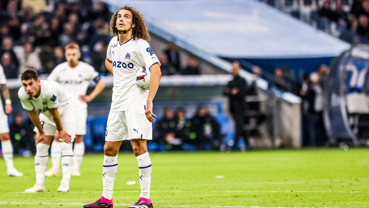 "Guendouzi's Tribute to Steve Mandanda: Why He Deserves a Statue at OM ...
