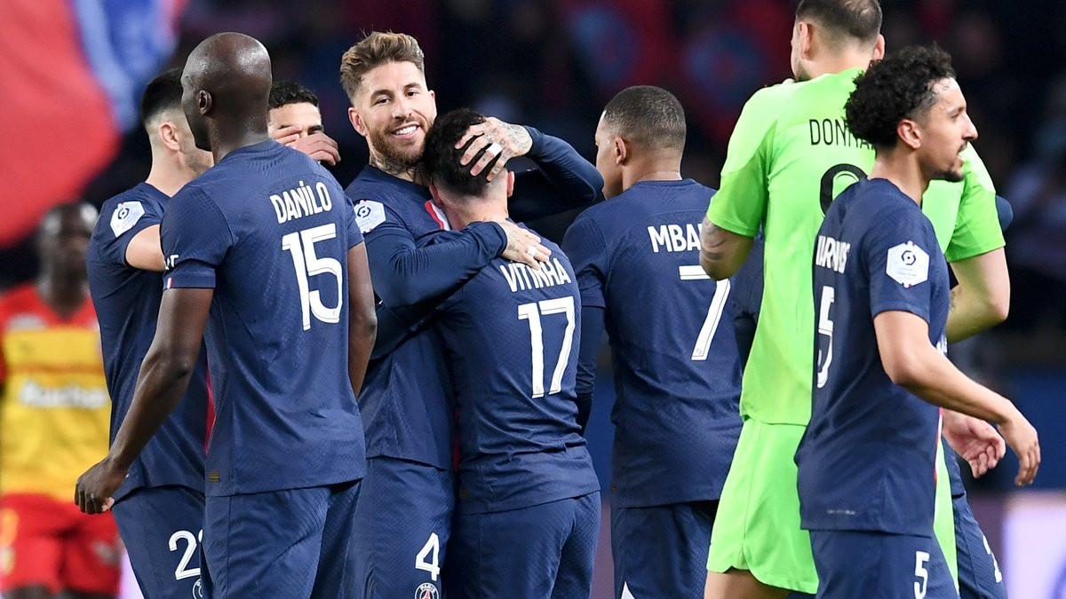 Le PSG veut signer une star, une offre de 50M€ est dégainée - Le10sport.com