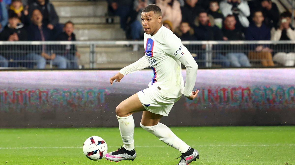 Mbappé réclame un transfert à 1Md€, ça prend forme - Le10sport.com