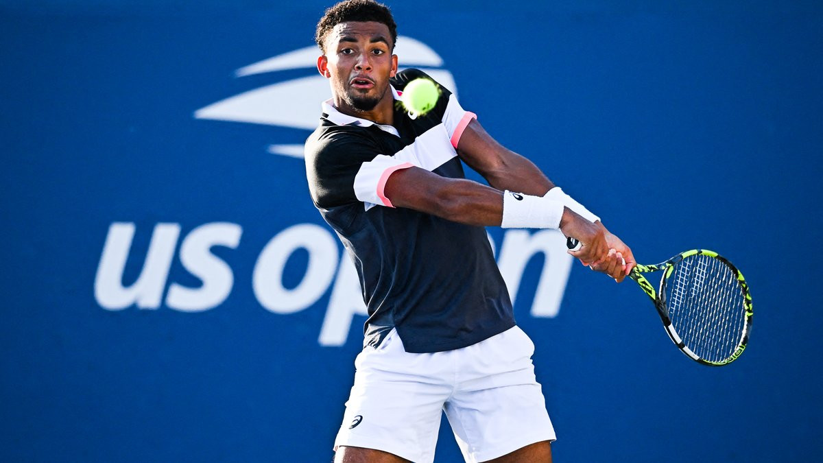 Tennis : Incroyable, Arthur Fils reçoit le soutien d'une légende ...
