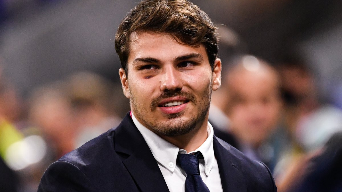 XV de France : Antoine Dupont victime d'un complot ? - Le10sport.com