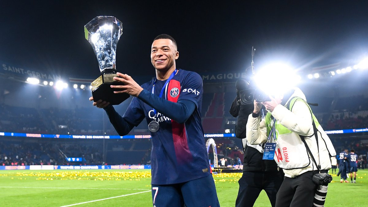 Kylian Mbappé tourne le dos à un futur historique avec le PSG ...