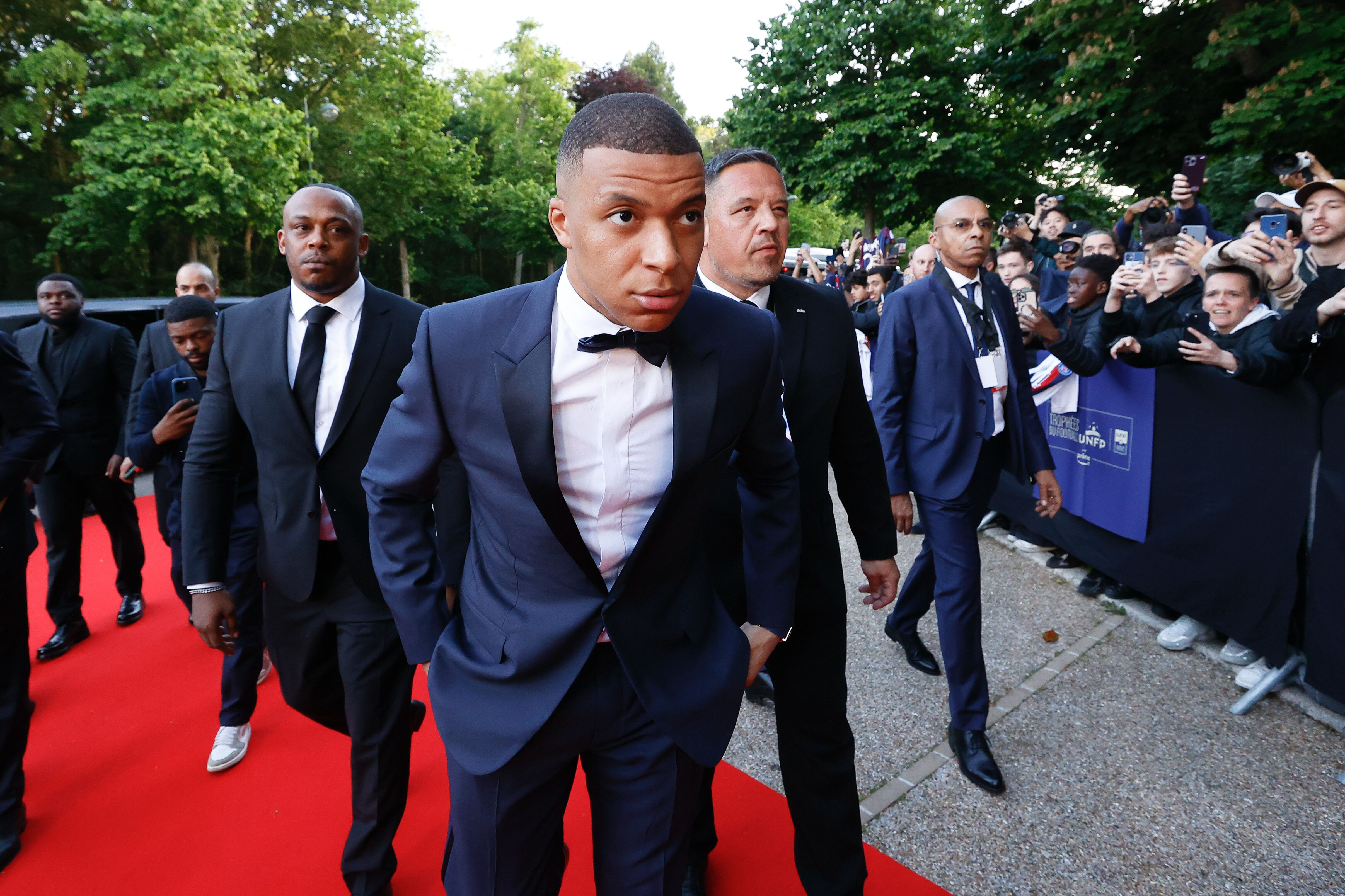 Mbappé suspecté de viol : Elle raconte les détails de la soirée en ...