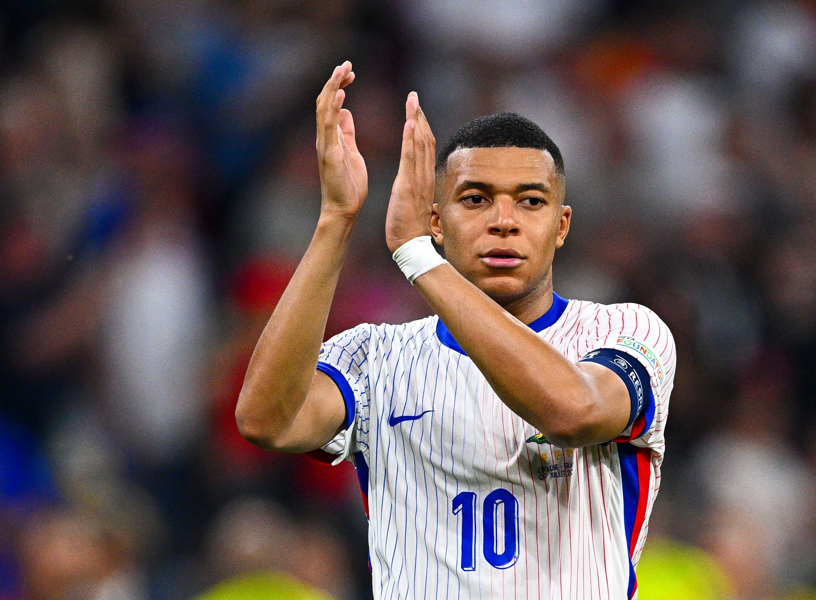 Real Madrid : Mbappé frappe déjà un grand coup ! - Le10sport.com